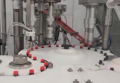 China 0.5-10ml Vial Filling Line With Ergonomic Adjustable Cam Mechanism Lifting System for sale