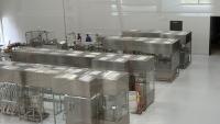 China Animal Vaccine Filling Line with Label Remaining Detection And Alarm Function 3-cutter Crimping Heads and 316L Piston Cylinder for sale