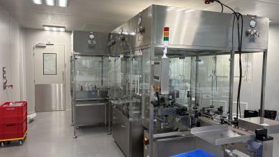 China Media Filling Machine with Servo Motor Control and Weighing Platform for Precise Cell Culture Medium Filling in 304 Stainless Steel Frame for sale