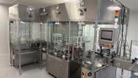China Servo Motor Controlled Media Filling Machine with Inline Weight Checking and Drip-proof Design for Cellular Culturing Medium for sale