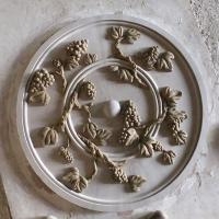 China Sand Stone Statue Round Grape Vine Relief Ceiling Decorative Medallion for sale