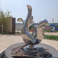 China Mirror Curved 304 Abstract Metal Art Sculptures Large Urban 304 Ss Sculpture for sale