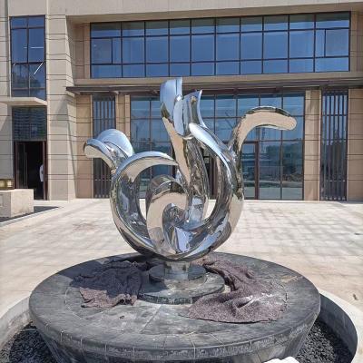 China Mirror Curved 304 Abstract Metal Art Sculptures Large Urban 304 Ss Sculpture for sale