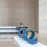 China Electroplated Ribbon Abstract Stainless Steel Sculpture Lobby Decor Ornament for sale