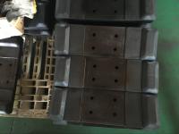 China 500mm Wide 171 Pitch Chain On Black Excavator Rubber And Steel Rubber Pads for sale