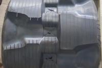 China Lightweight Track Loader Rubber Tracks Low Noise 100mm Pitch Ajustable Size for sale