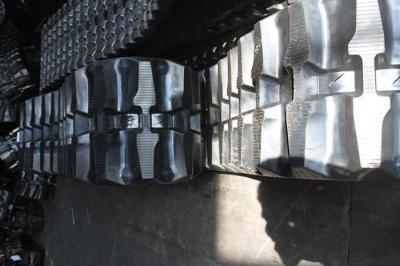 China K500 * 146 * 37 Rubber Excavator Tracks Low Ground Contack Specific Pressure for sale