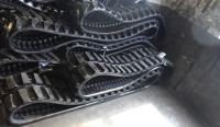 China 350/52.5/104  Horizontal Drilling Machine Rubber Track for sale