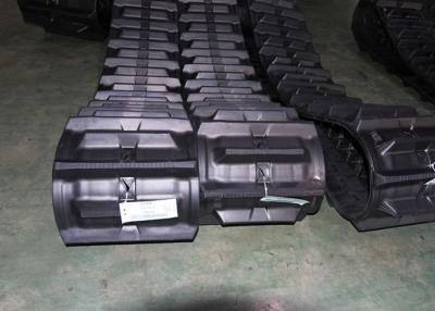 China Black Color Agricultural Rubber Tracks / Pads For Kubota Machinery Parts for sale