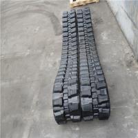 China 300x52.5x80/82/84/86/88/90 Undercarriage Parts Excavator Rubber Track for sale