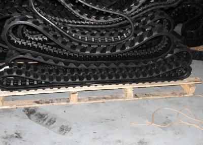 China Kubota Kc60 Excavator Rubber Tracks With Kevlar Fiber Steel Cord Structure for sale