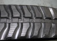 China Yanmar B17.3 Sv17 Excavator Rubber Tracks 230 * 72mm For Construction Machinery for sale