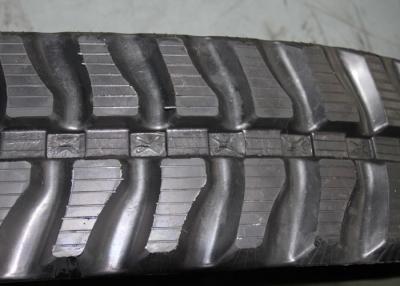 China Yanmar B17.3 Sv17 Excavator Rubber Tracks 230 * 72mm For Construction Machinery for sale