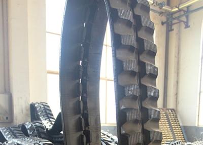 China Vio20 yanmar Rubber Tracks Black Color Weight 70kg With Low Ground Pressure for sale
