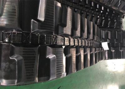 China Low noise Case CX50 rubber excavator tracks 250kg with 5220mm Overall length for sale