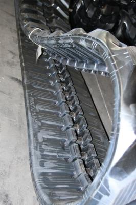 China 400x72.5x76W Excavator Rubber Track for Construction Machinery for sale