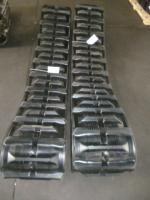 China Black Continuous Rubber Track 350*90*46 85.1 KG For Agricultural Machines for sale