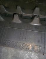 China 42 Link Truck Rubber Tracks Low Noise For Agriculture Machinery for sale