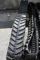 China 300mm Wide Excavator Rubber Tracks Jointless For Ditch for sale