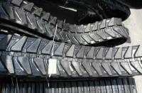 China 300mm Wide Excavator Rubber Tracks Jointless For Ditch for sale
