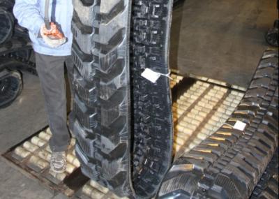 China 76 Links Excavator Rubber Tracks 400MM Width For Zeppelin ZR 55 for sale
