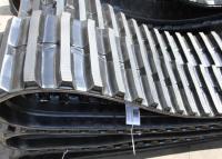 China 90mm Pitch Harvester Rubber Track 320mm Wide For Komatsu CD23 for sale