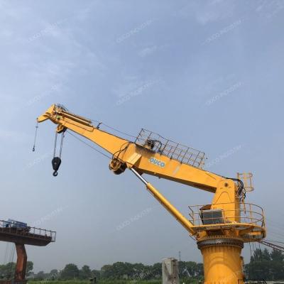 China Telescopic Marine Deck Crane 1 - 20t For Heavy Duty Lifting Loading On Ship Deck for sale