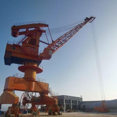 China OUCO Port Gantry Crane 3.2-40 Ton for Container Loading and Unloading for sale