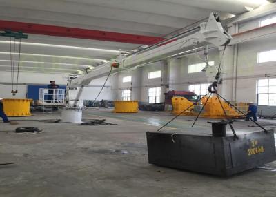 China Hydraulic Telescopic Boom Slewing Deck Crane 2T@10M for Small Boat Long Service Life for sale