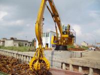 China Ouco Orange Peel Grab Steel Waste Bulk Grab Bucket 10.7m Reach Low Consumption for sale