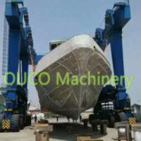 China Hydraulic Yacht Repair Mobile Crane 40t Capacity Seaport Harbour Steel Structure for sale