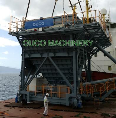 China Port Railed Mounted Discharge Hopper Dust Proof Movable Hopper Loader 15t Capacity for sale