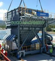China Port Railed Mounted Discharge Hopper Dust Proof Movable Hopper Loader 15t Capacity for sale