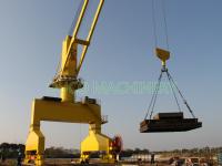 China 35m Marine Deck Crane 160kw Harbour Cargo Handling Crane for Ship Deck for sale