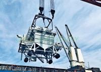 China Mobile 40m3 Dust Control Eco Hopper for Wood Pellet 105kw for sale