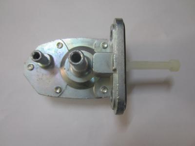 China Zinc Alloy Motorcycle Fuel Tap CG125 Compatible Aftermarket Fuel Cock 8mm for sale