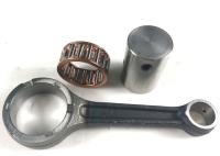 China Steel Motorcycle Engine Connecting Rod Kit 3W4S 38mm Big End 107.5mm Center Distance for sale