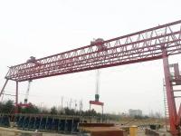 China Remote Controlled 0-50m Double Beam Crane For Precise And Safe Material Handling for sale