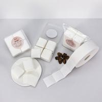 China Customizable Cotton Nail Wipes Disposable Lint Free Nail Wipes for sale