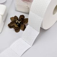 China 1000pcs Cotton Nail Wipes Customized Eco Friendly Nail Polish Remover Pads for sale
