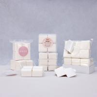 China 300PCS Lint Free Nail Pads Absorbent Nonwoven Cotton Pads For Nails for sale