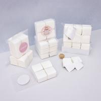 China OEM Nail Remover Pads 200pcs/Box Lint Free Nail Pads Pink Black White for sale