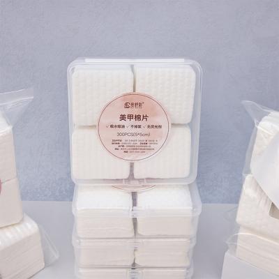 China 300PCS Lint Free Nail Pads Absorbent Nonwoven Cotton Pads For Nails for sale