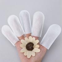 China Nonwoven Pet Wash Free Gloves Customized Pet Dental Finger Wipes for sale