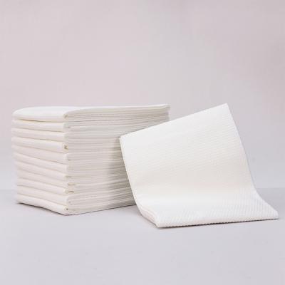 China Personalized Non Woven Disposable Shower Towels For Beauty Salon for sale