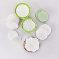 China Face Acneand Wet Compress Cotton Salicylic Acid Cleansing Pads Yellow Green Pink for sale