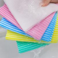 China ODM Blue Disposable Dish Cloths On A Roll Nonwoven Disposable Washcloths For Dishes for sale