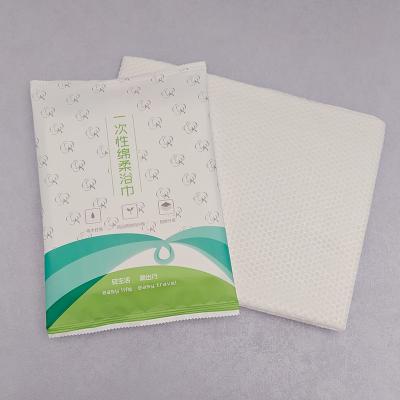 China Nonwoven Disposable Bath Towels High Water Absorption Disposable Spa Towels for sale