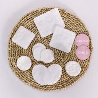 China OEM Cosmetic Cotton Rounds Soft Lint Free Makeup Cotton Rounds for sale