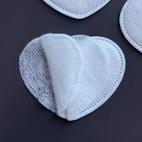 China OEM Disposable Cosmetic Products Heart Shaped Makeup Remover Wipes Wholesale Cotton Pads for Face for sale